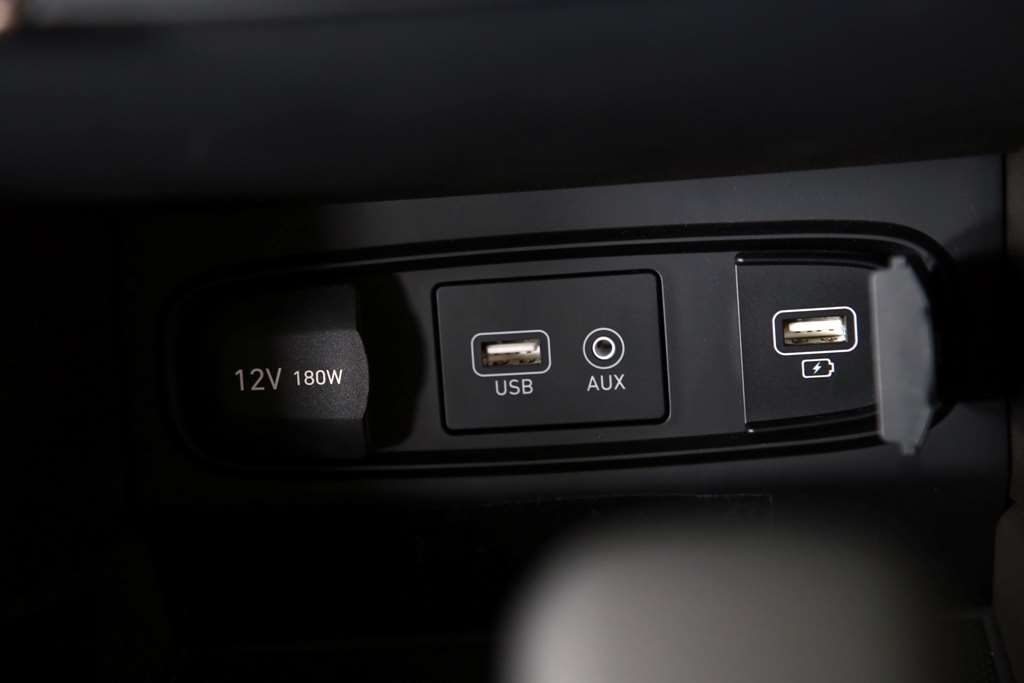 Power Outlet Untuk Apa Saja? | Hyundai Mobil Indonesia